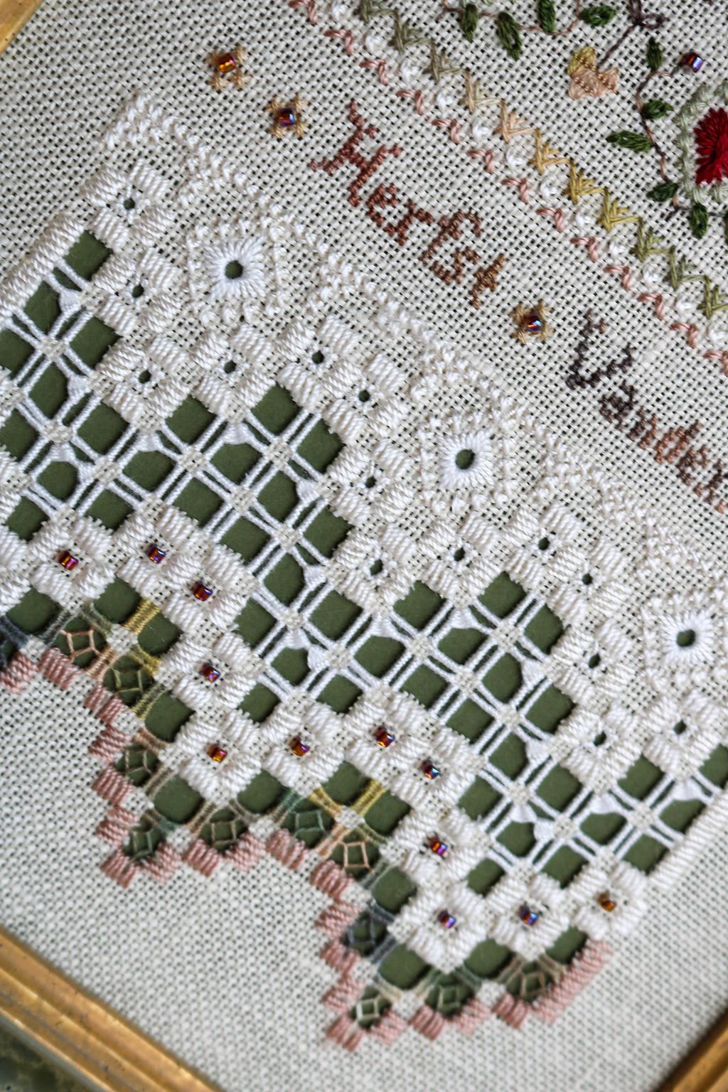 Heirloom Family Sampler - Embroidery and Cross Stitch Pattern - PDF Do ...